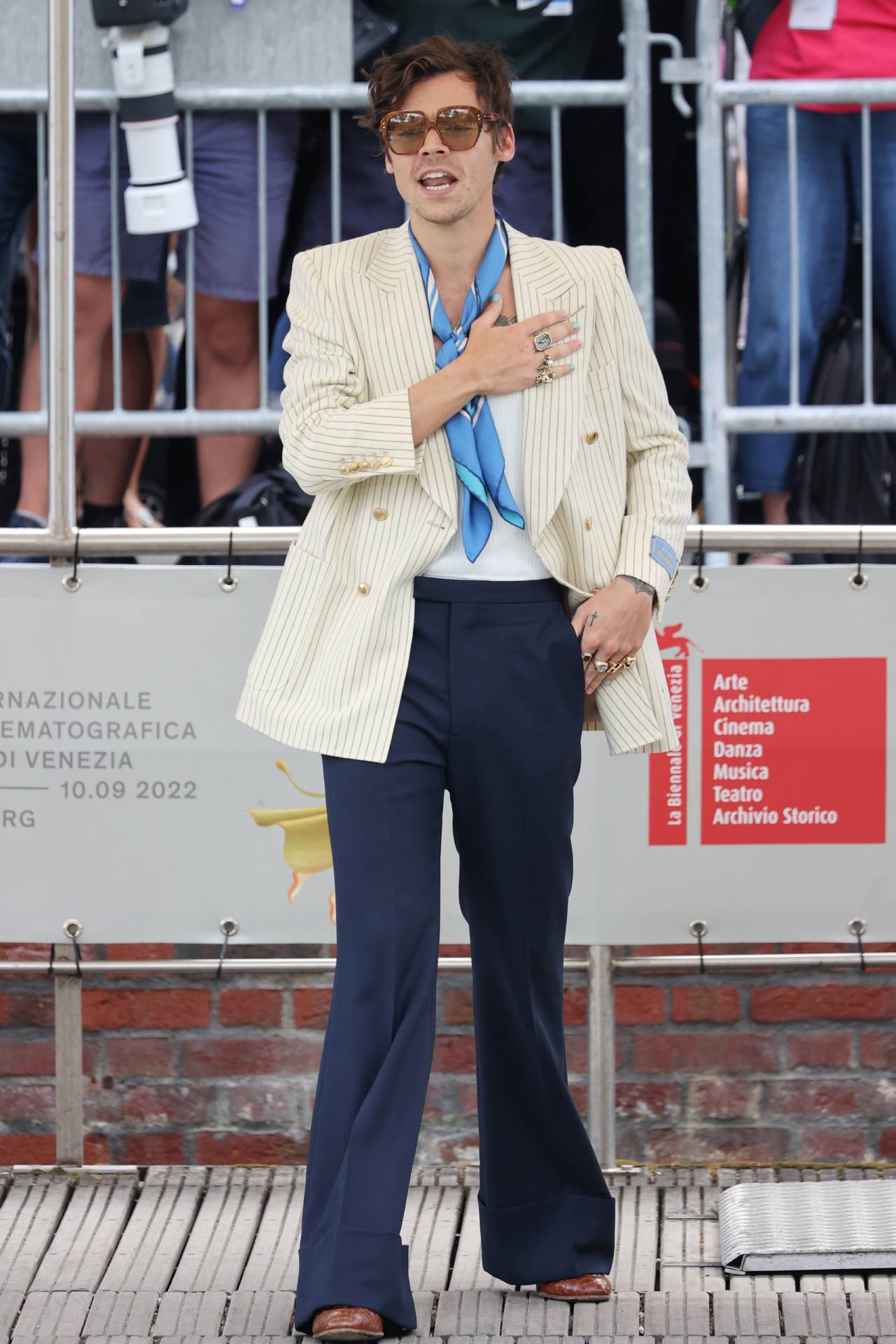 Los looks de Harry Styles que siempre serán fuente de inspiración
