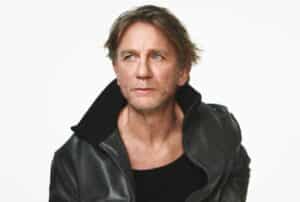 Daniel Craig debuta como imagen de Loewe con los looks más rompedores