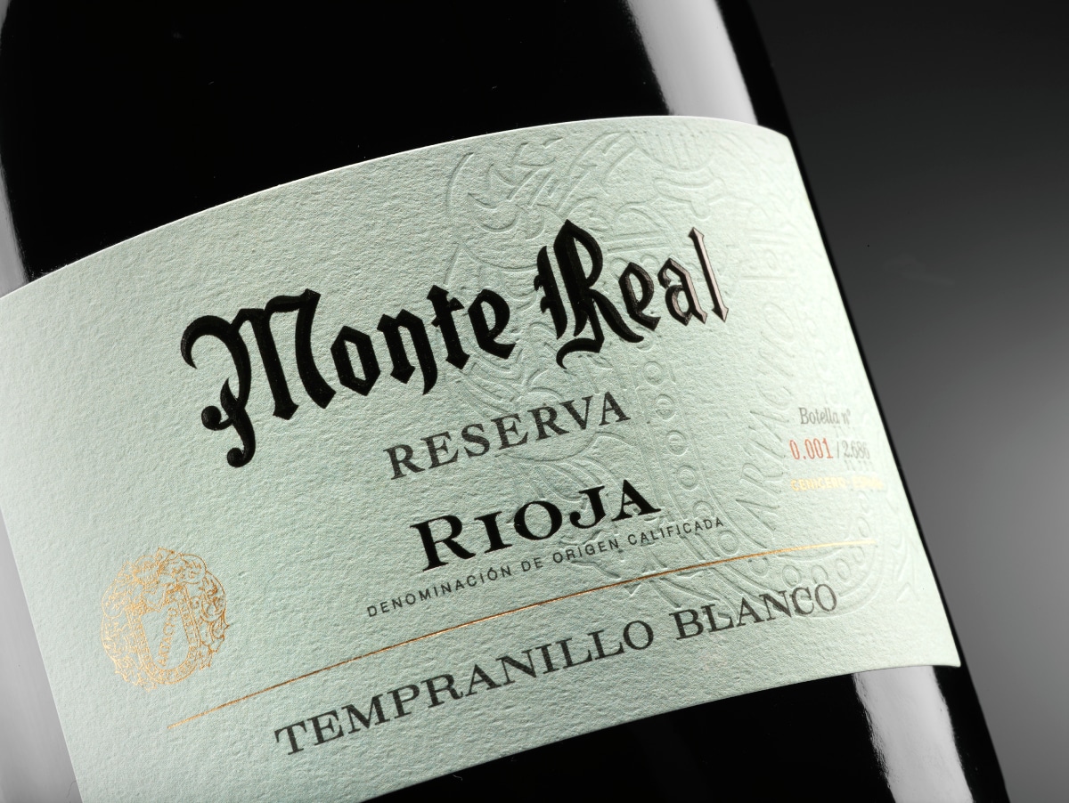 Bodegas Riojanas estrena su nueva Colección Larrendant con Monte Real ...