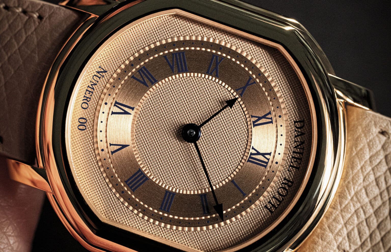 El Extra Plat Souscription de Daniel Roth revive la elegancia con un ...