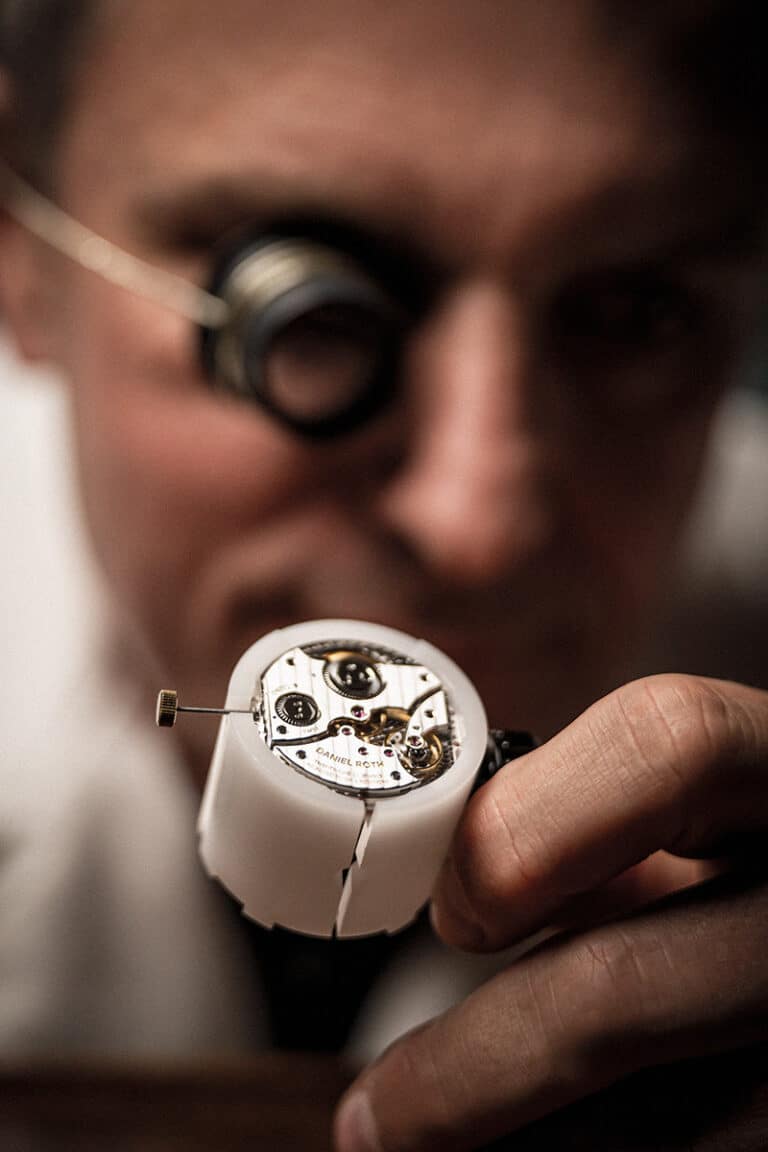 El Extra Plat Souscription de Daniel Roth revive la elegancia con un ...